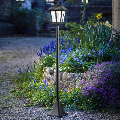 Solar Lamp Posts | Stylish Outdoor Lighting UK – PowerBee