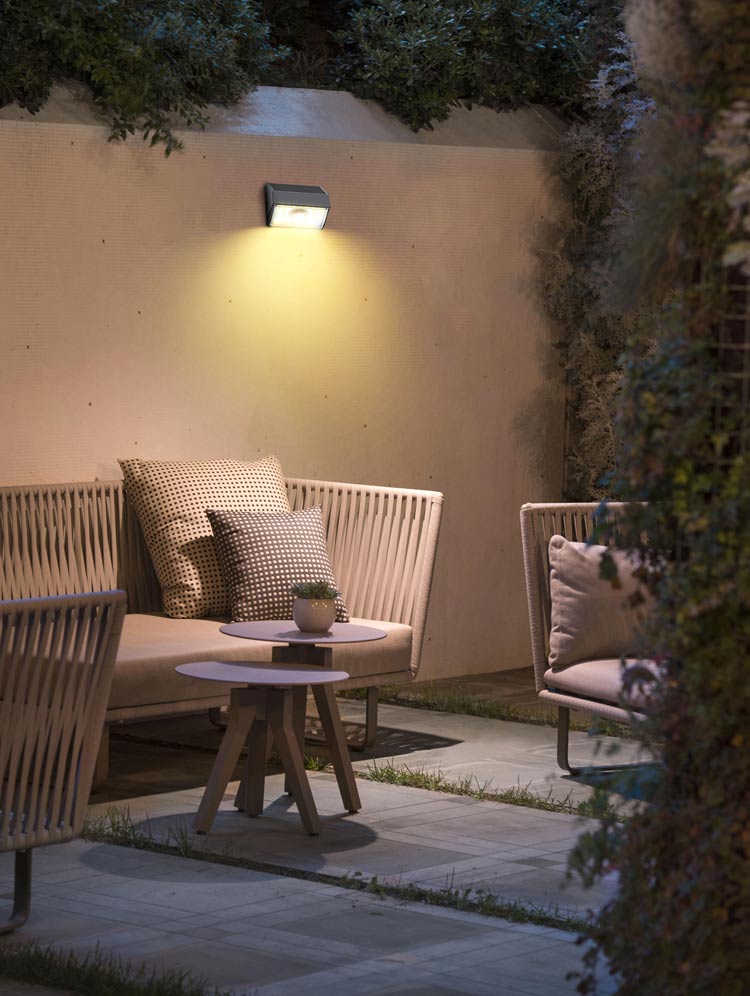 1000 Lumen Solar Motion Sensor Security Light with ALS | Powerbee